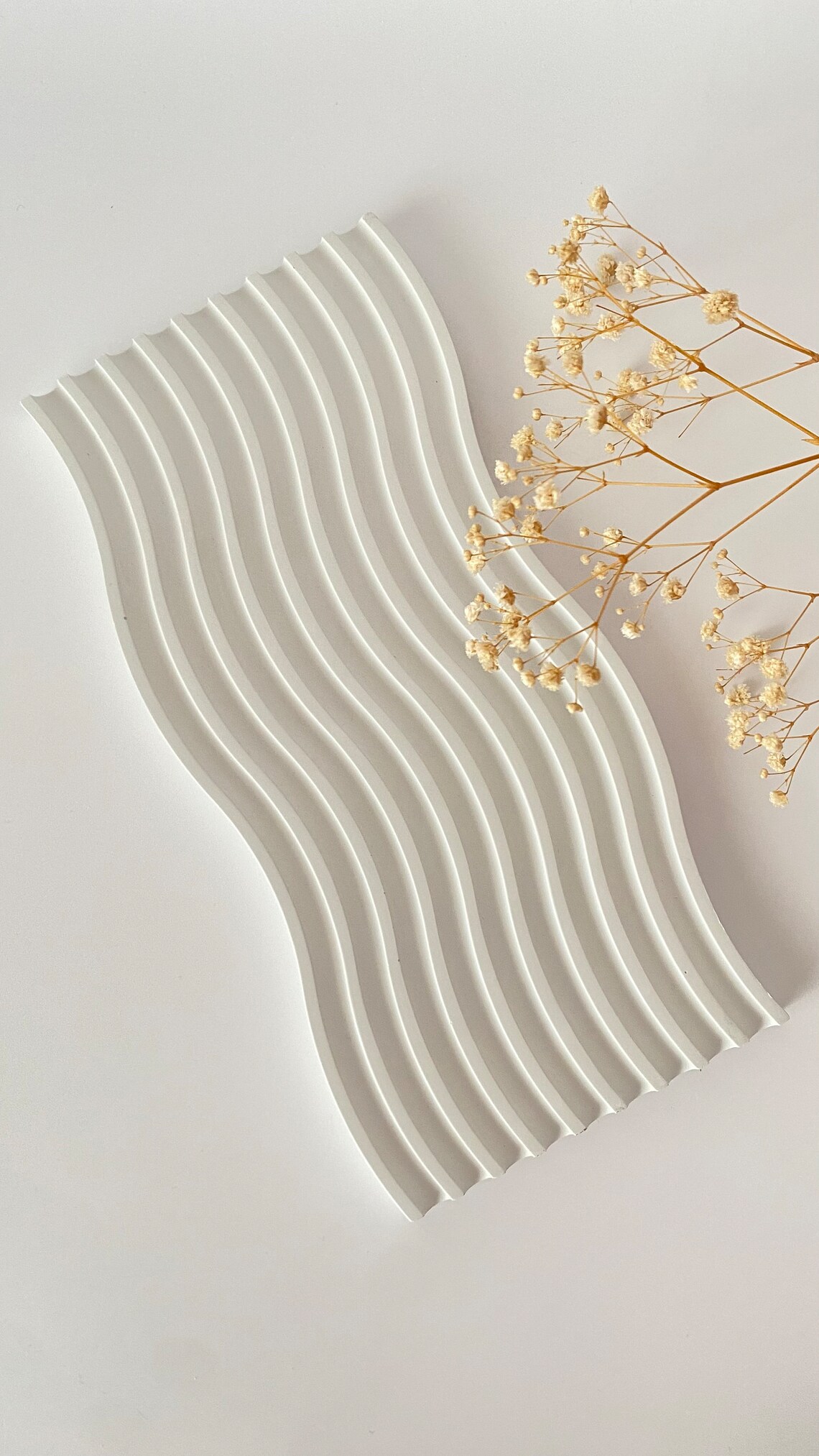 Colored Wave Tray | Stunning Wave Trinket Tray - Concrete Table Decor